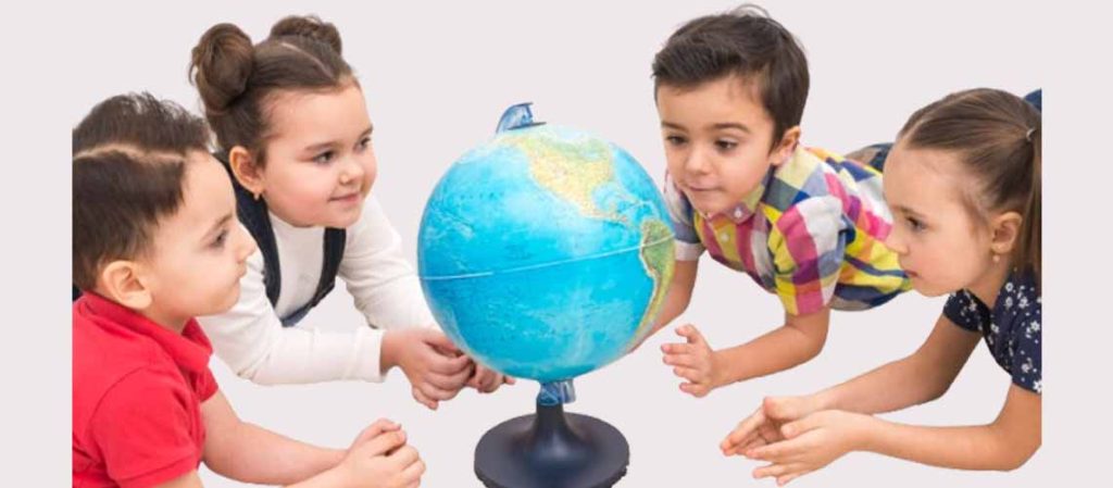 Simple Guide: Teaching Maps and Globes to Kids